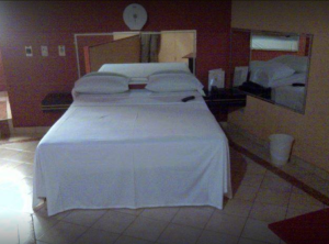 Auto Hotel El Castillo | Fotos | Precios y más (2023)